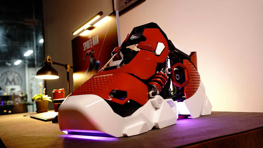 Cooler Master představuje nové řady PC s počítači PC Sneaker X, Shark X ...