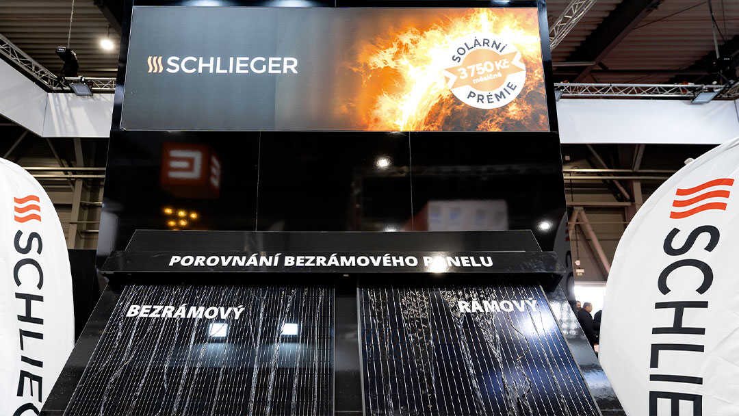 Nový bezrámový fotovoltaický panel DAH Solar 550 W - IT Revue
